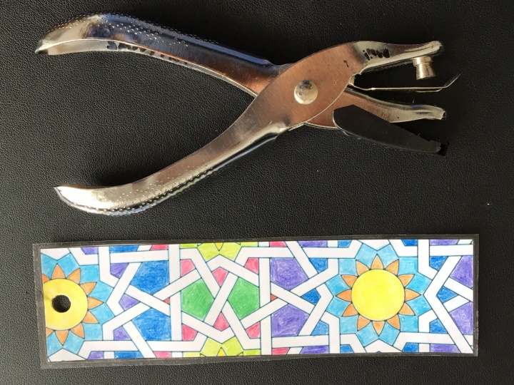 Islamic Art Bookmarks – Ramadan Craft | Learning Arabee